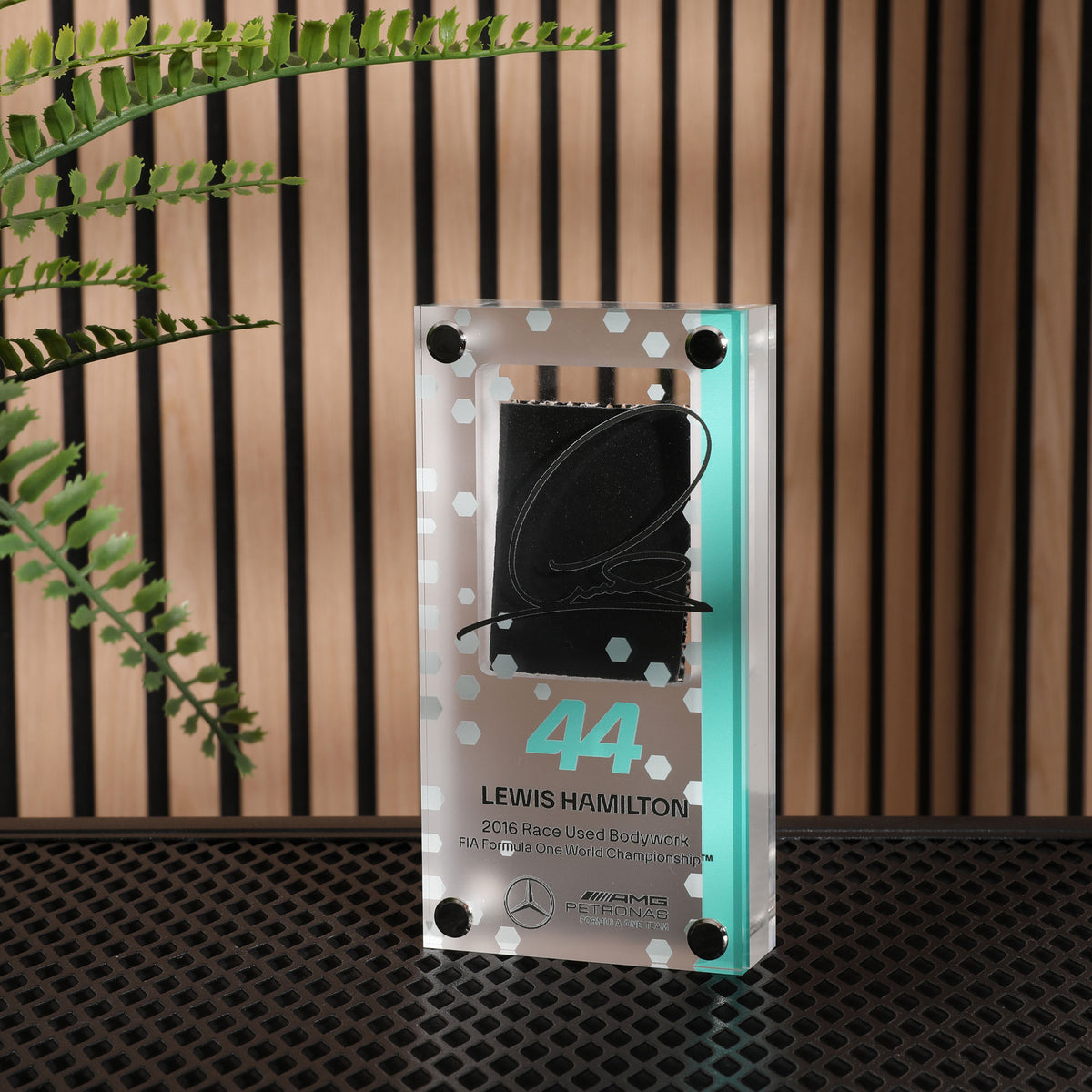 Lewis Hamilton 2016 Bodywork in Acrylic – F1 Authentics