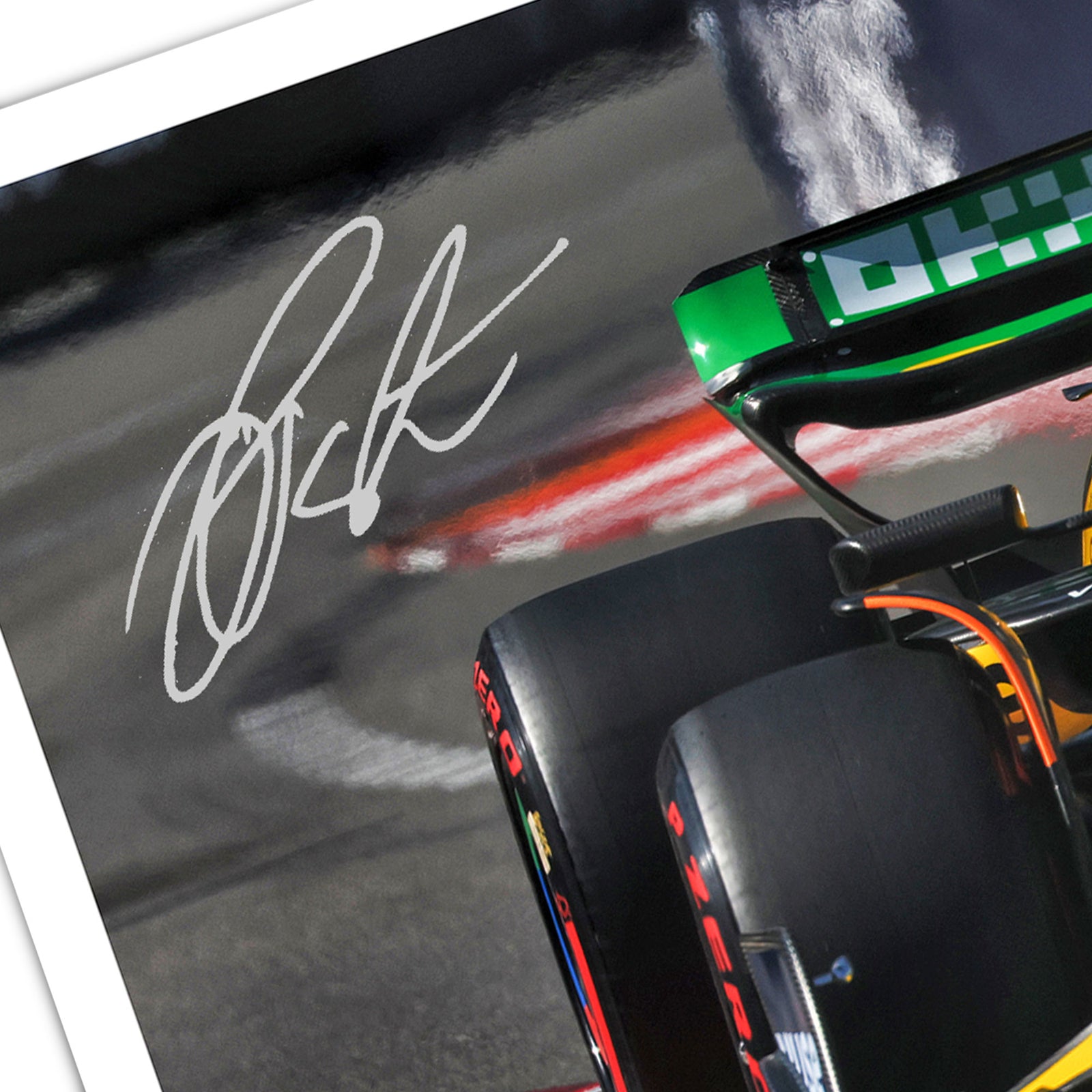 Oscar Piastri F1® Memorabilia | Replica & Race Used Merch | F1 Authentics