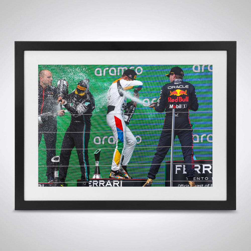 Lewis Hamilton F1® Memorabilia | F1 Authentics
