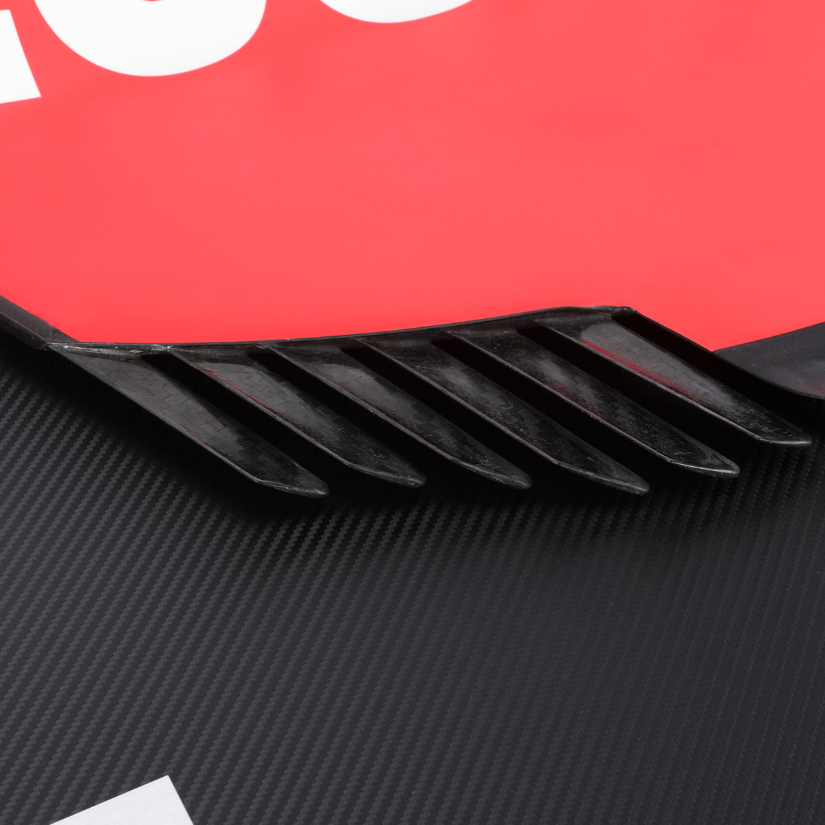 Red Bull Racing 2018 RB14 Grand Prix Used Right-Hand Rear Wing End Pla ...