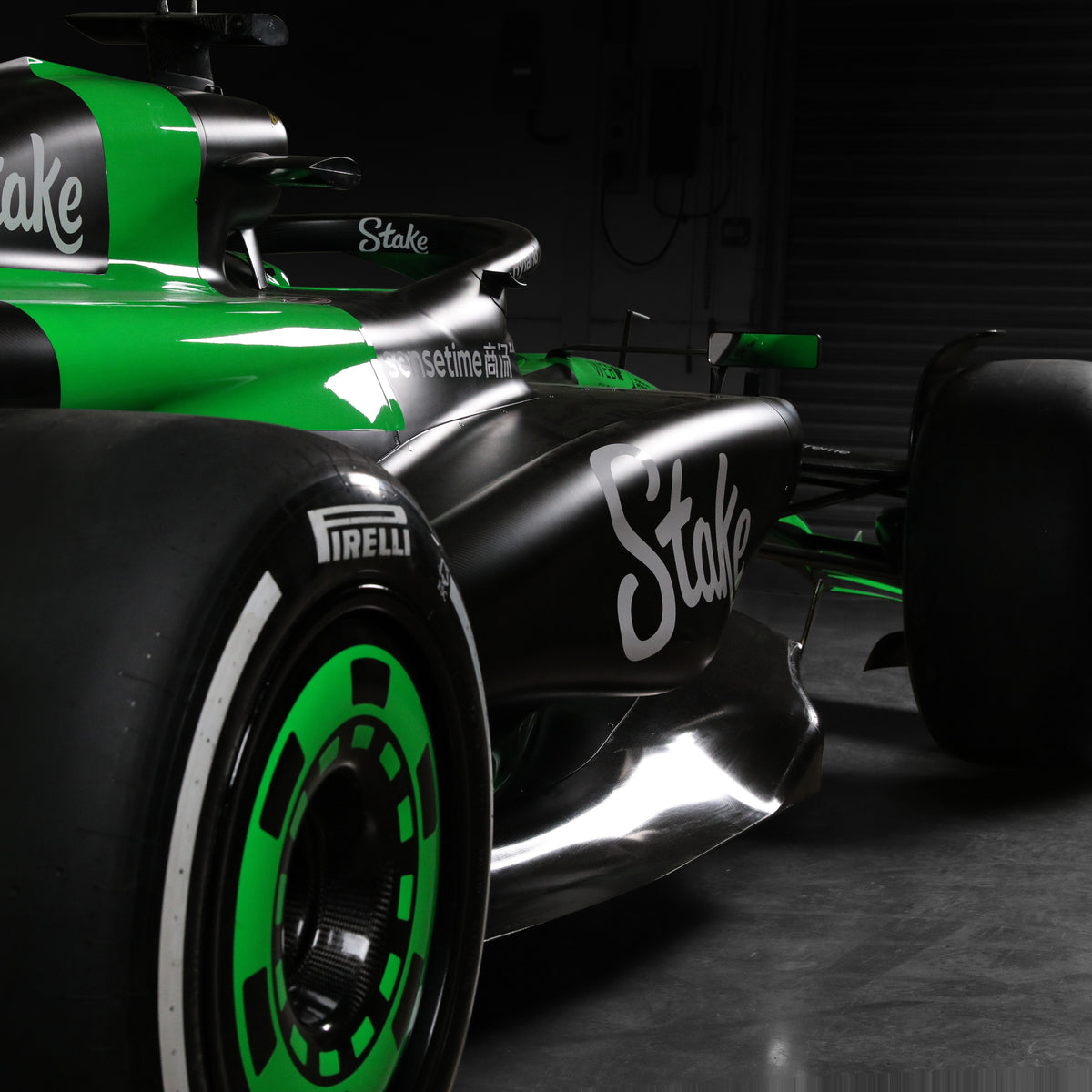 2024 Stake F1® Sauber C44 Show Car | F1 Authentics