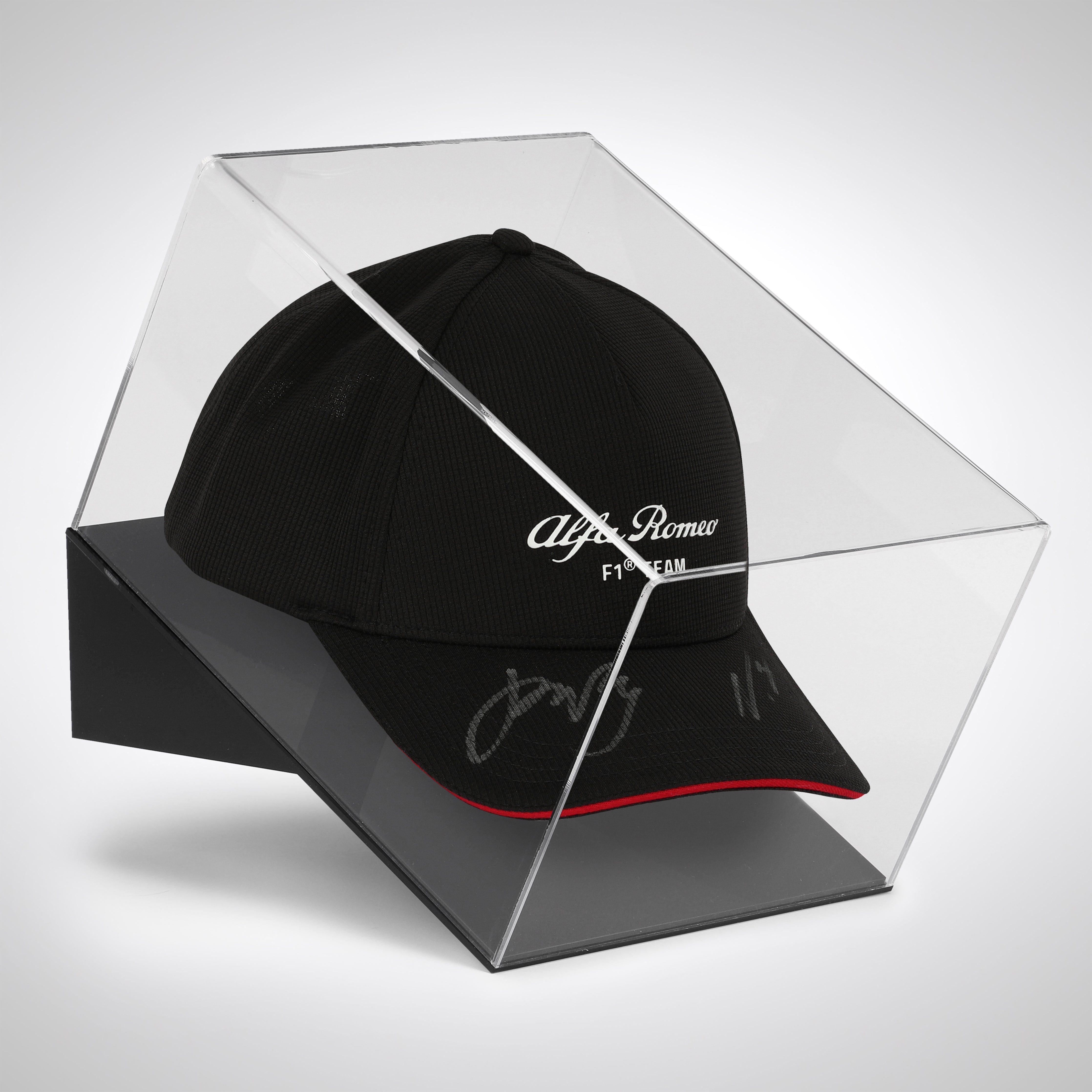 Official F1® Signed Memorabilia | Formula 1® Memorabilia Signed | F1 ...