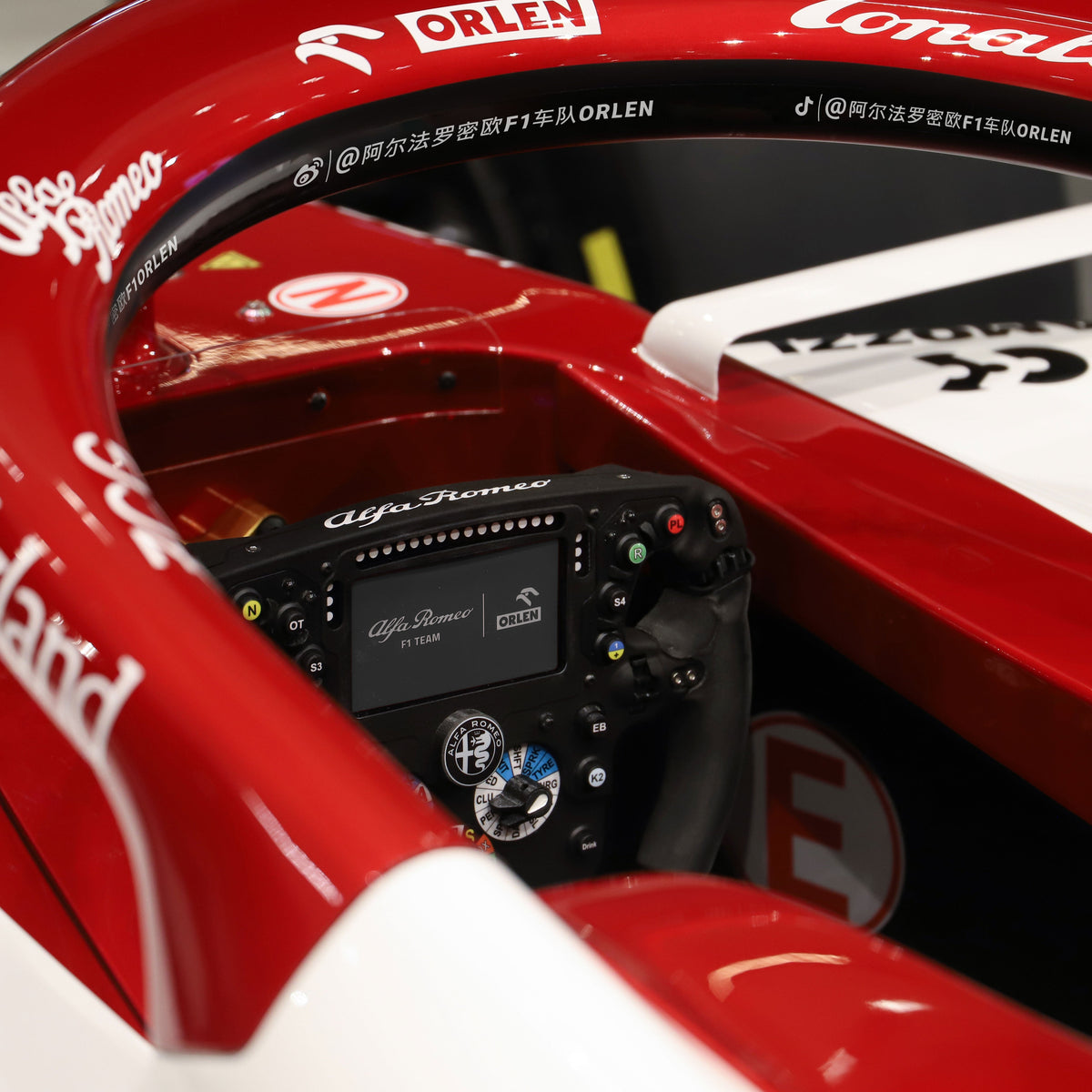 2022 Alfa Romeo F1 Team ORLEN Official Show Car - Azerbaijan GP Livery ...