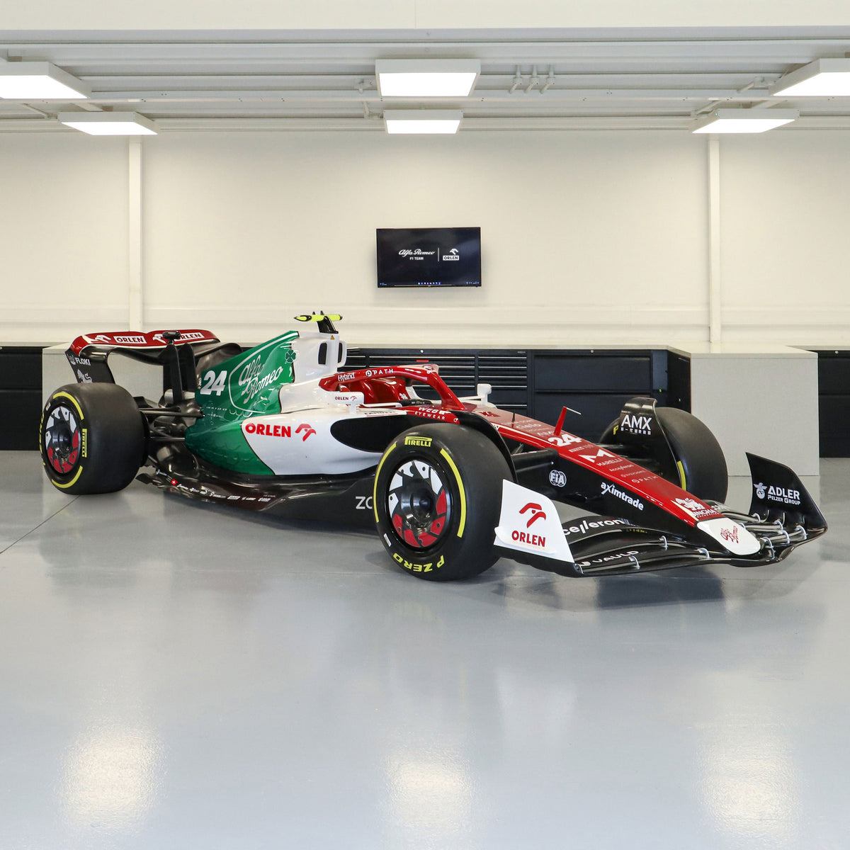 2022 Alfa Romeo F1 Team ORLEN Official Show Car - Azerbaijan GP Livery ...