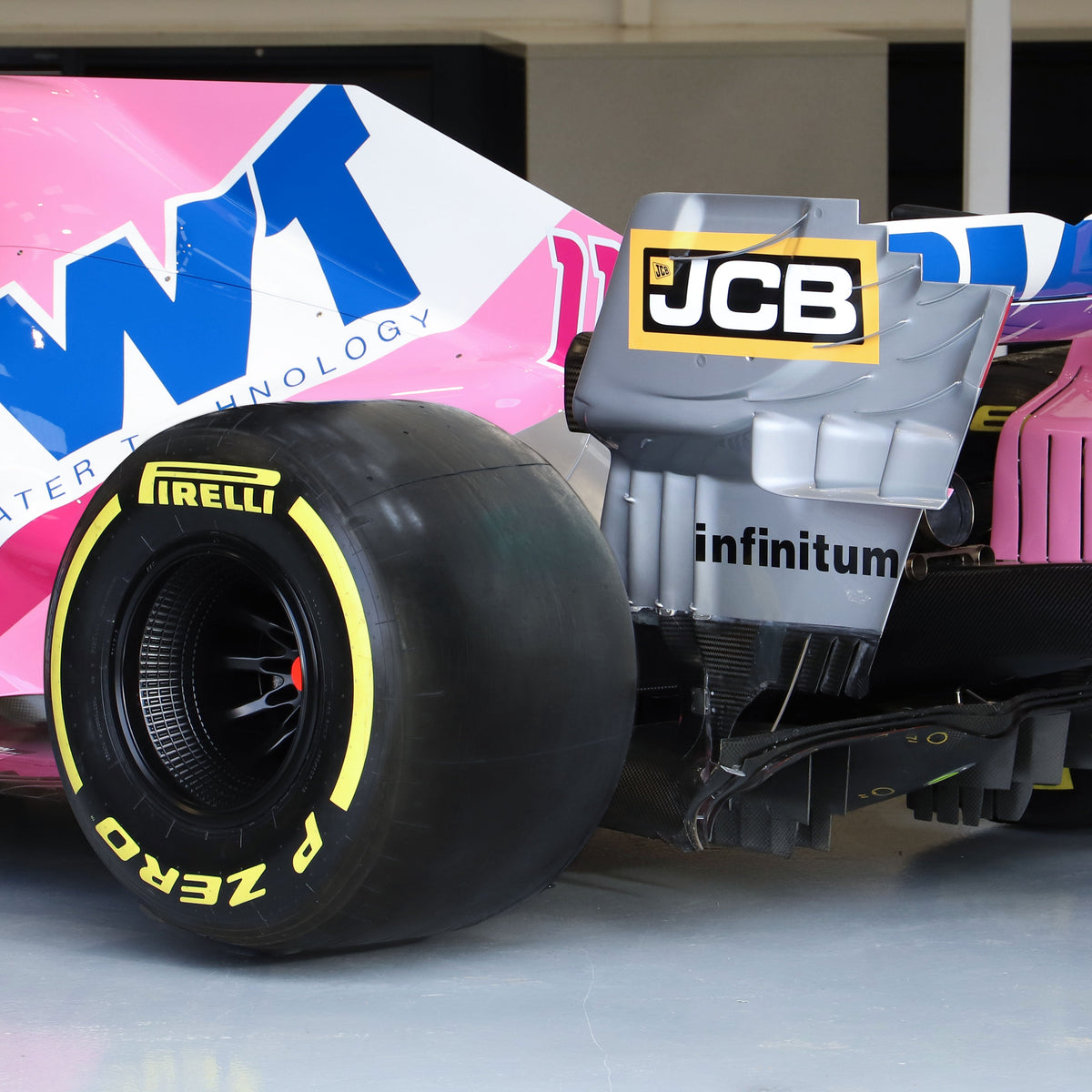 Sergio Pérez 2020 BWT Racing Point RP20 Show Car | F1 Authentics