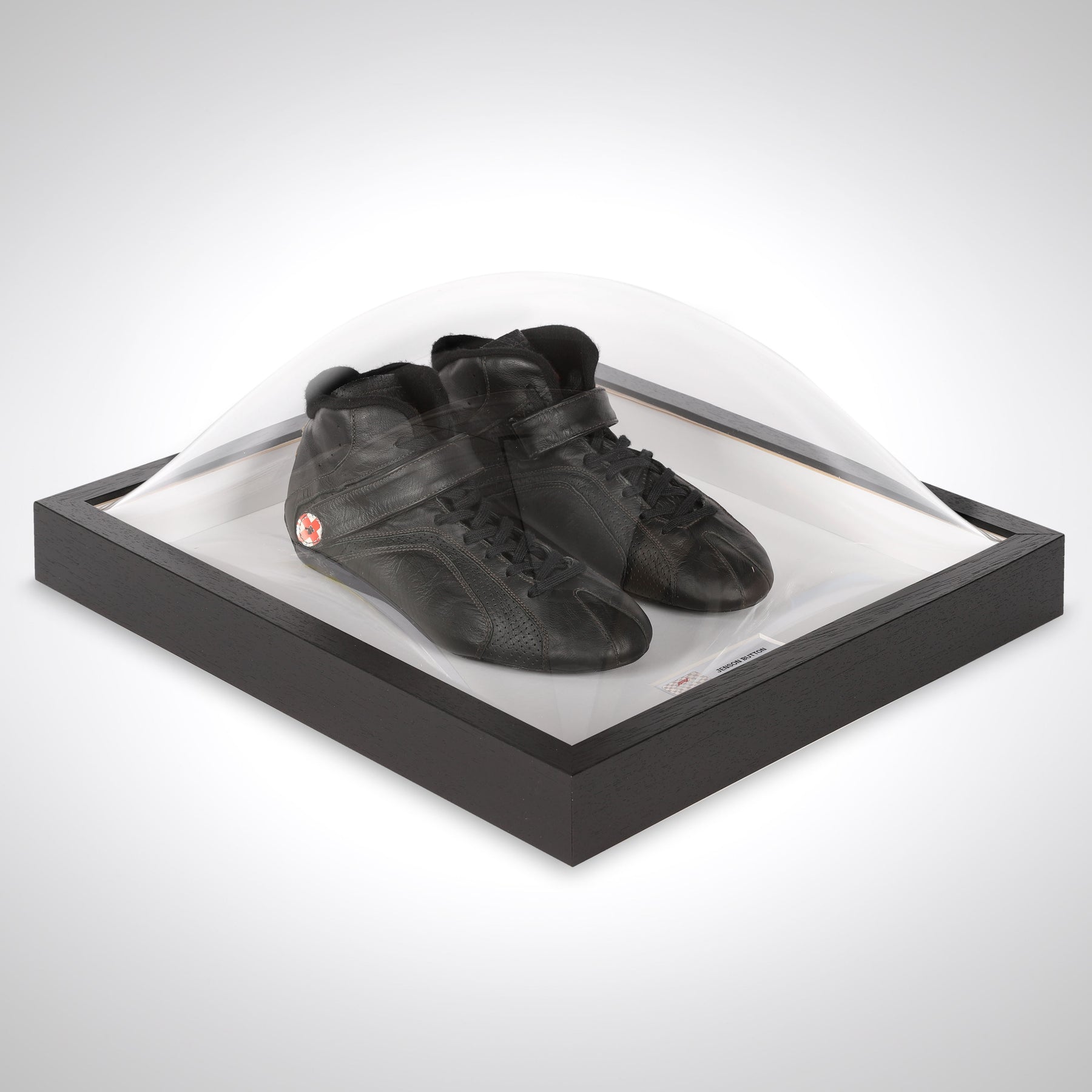 Jenson Button F1® Memorabilia | Replica & Race Used Merch | F1 Authentics