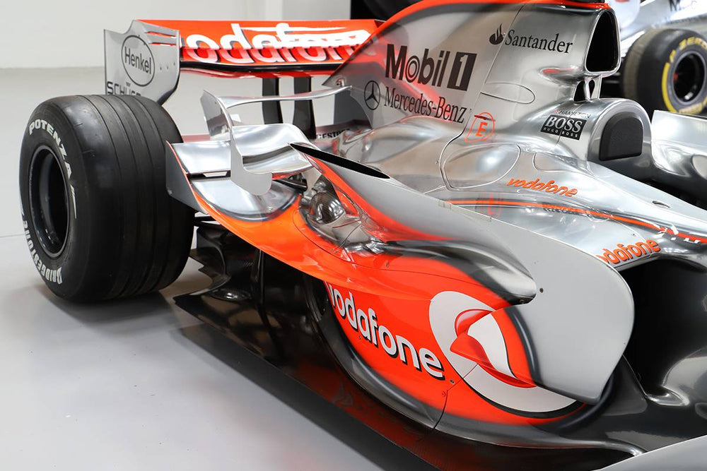 2007 McLaren F1 Team MP4-22 F1® Show Car | F1 Authentics